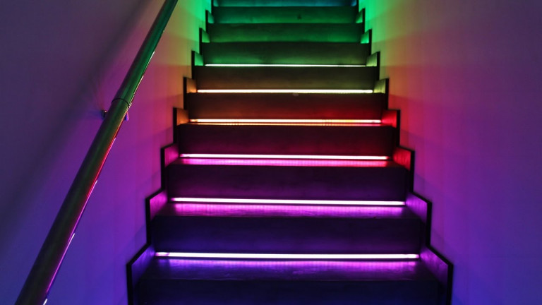 Fita de LED: como usar na iluminação e decoração? | Blog Telhanorte