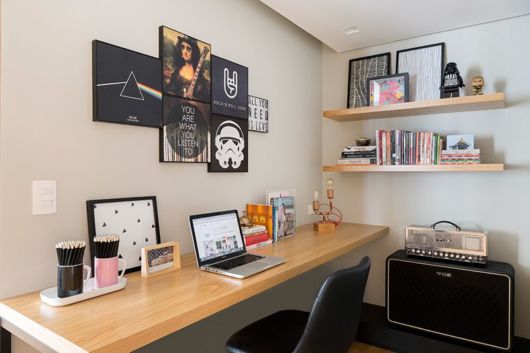 Como usar placas decorativas na parede e destacar o ambiente | Blog ...